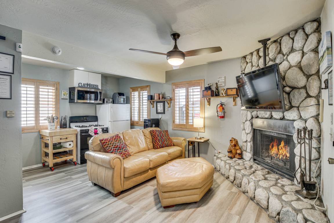 90 M² House ∙ 2 Bedrooms ∙ 6 Guests - Big Bear Lake, CA