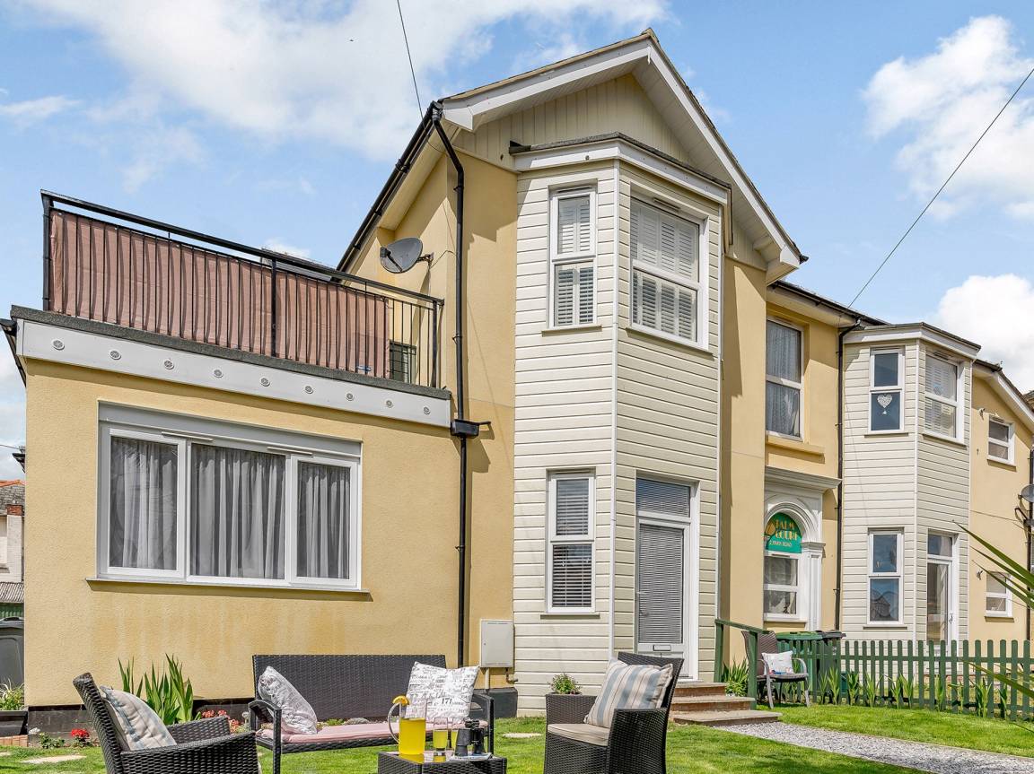 Cottage ∙ 2 Bedrooms ∙ 4 Guests - Shanklin
