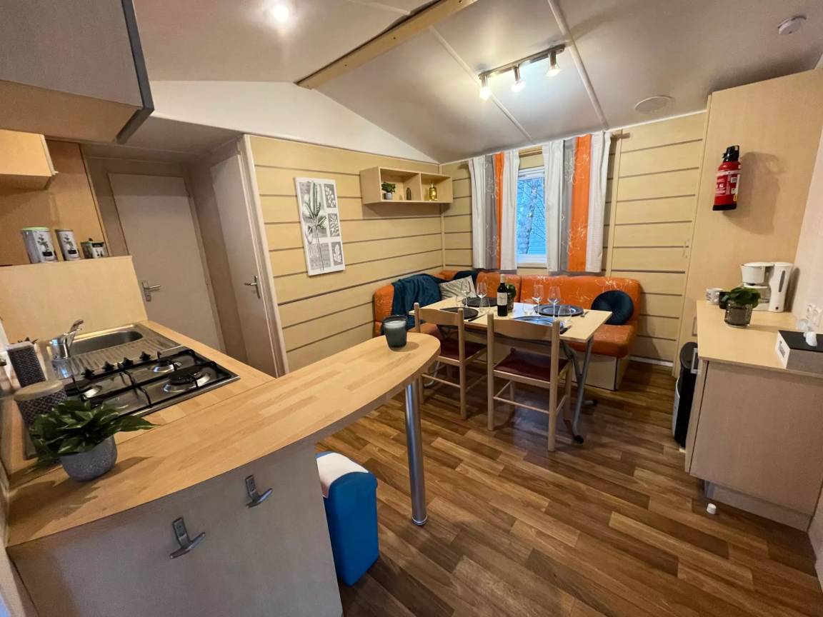 28 M² Caravan ∙ 2 Bedrooms ∙ 4 Guests - Vendays-Montalivet