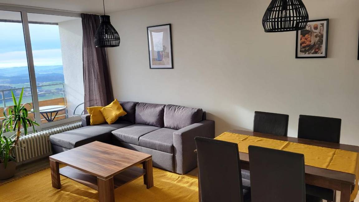 80 M² Ferienwohnung ∙ 2 Schlafzimmer ∙ 5 Gäste - Freyung