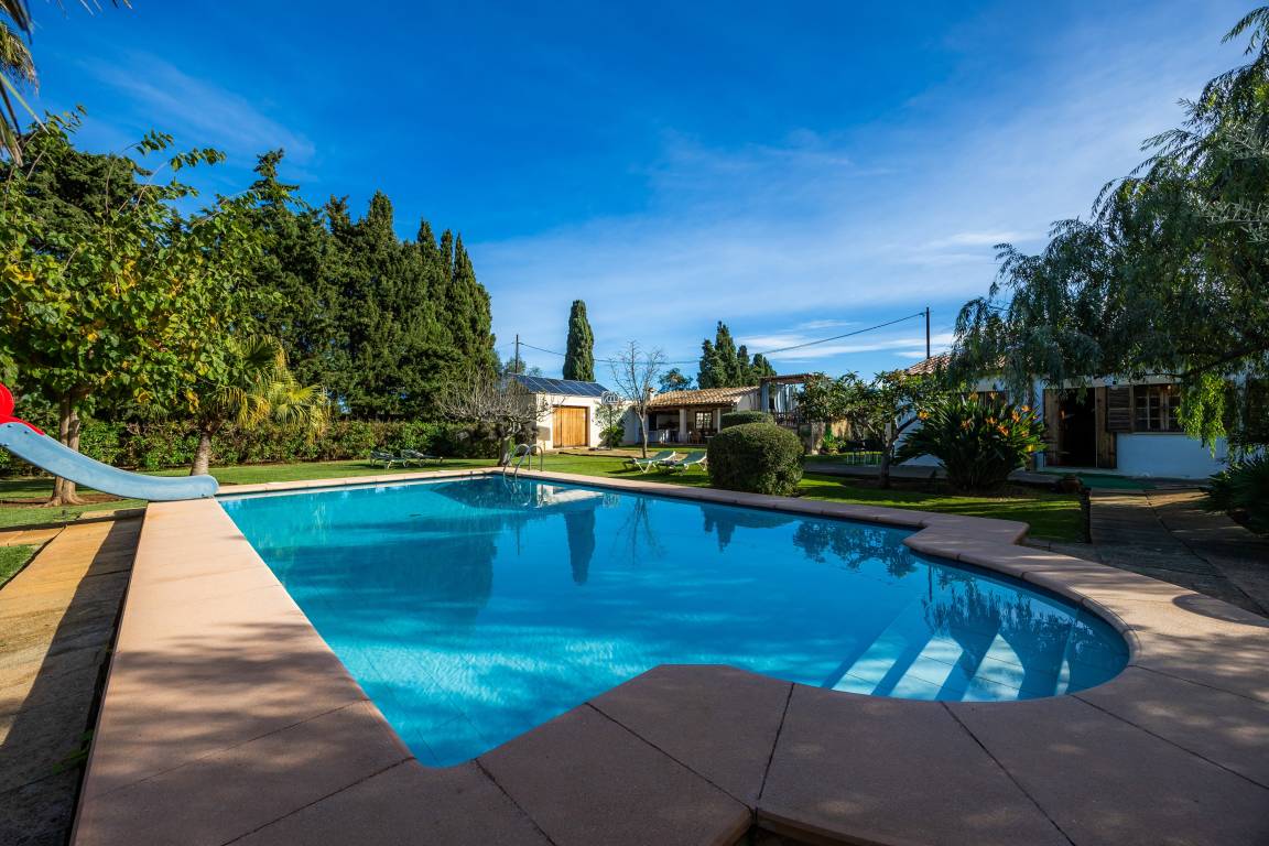 273 M² Casa De Campo ∙ 4 Habitaciones ∙ 6 Huéspedes - Mallorca