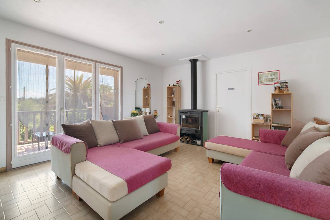 77 M² House ∙ 1 Bedroom ∙ 4 Guests - Bram