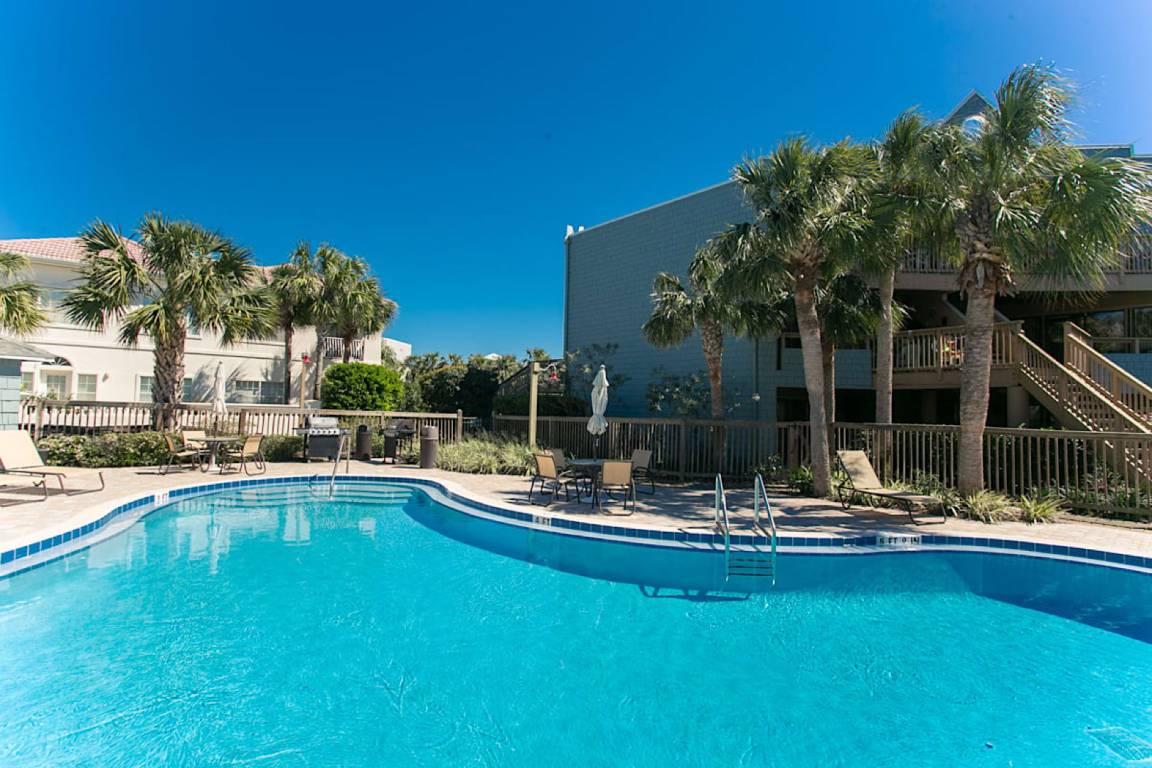 99 M² Apartment ∙ 2 Bedrooms ∙ 6 Guests - St. Augustine Beach, FL