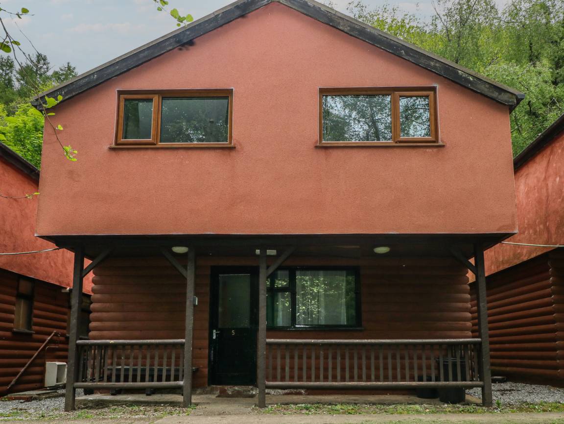 Cottage ∙ 3 Bedrooms ∙ 6 Guests - Port Talbot