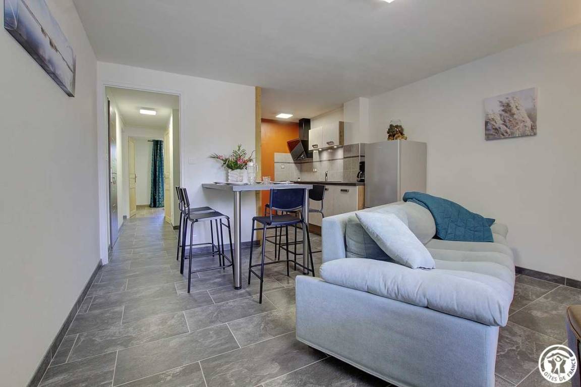 45 M² Gîte ∙ 2 Chambres ∙ 4 Personnes - Hauteville-Lompnes