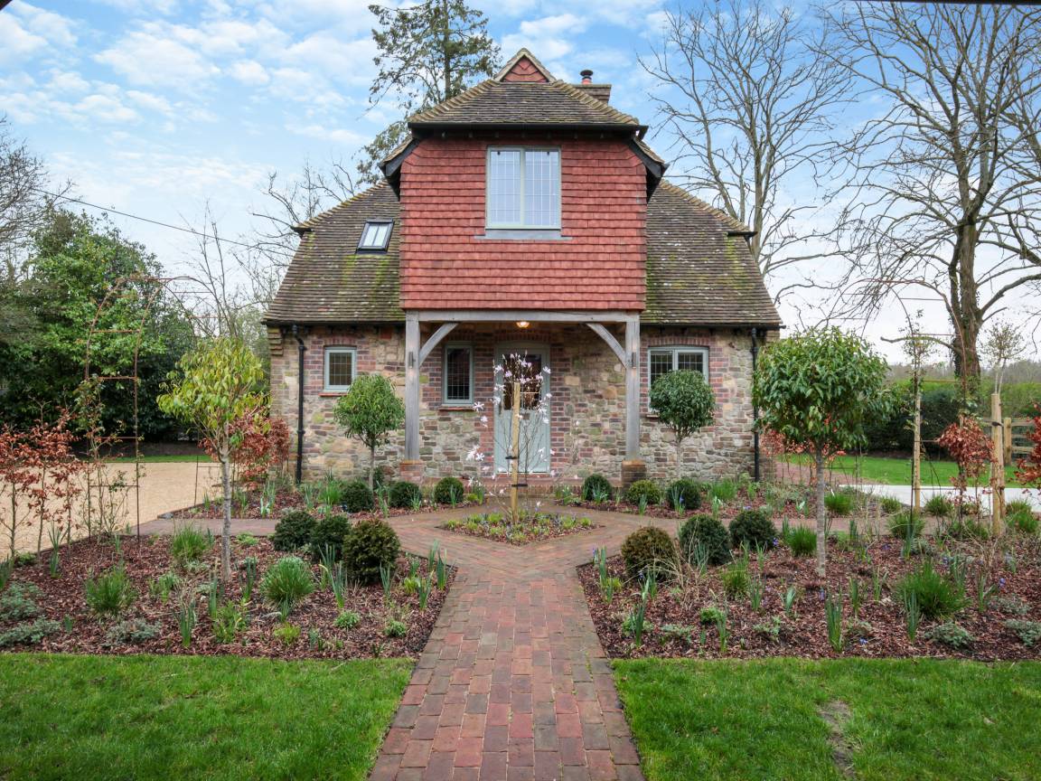 Cottage ∙ 2 Bedrooms ∙ 4 Guests - South Downs