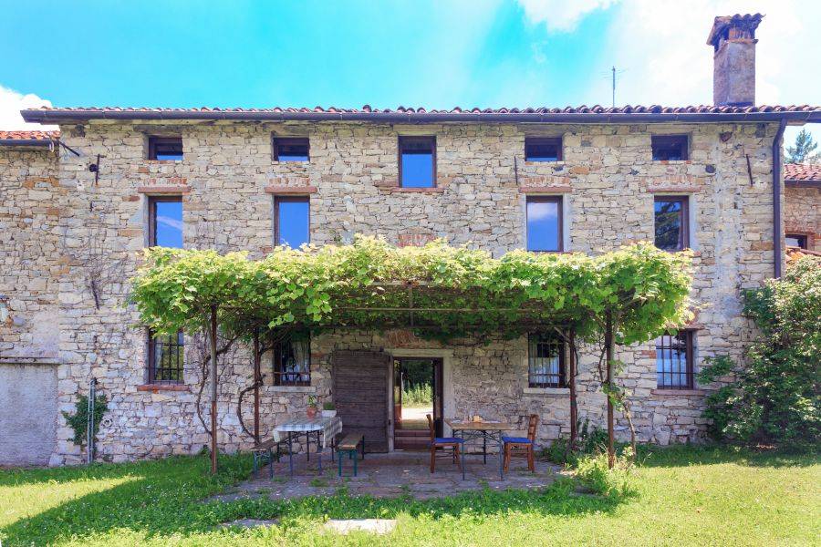 80 M² Maalaistalo ∙ 2 Makuuhuonetta ∙ 5 Vierasta - Belluno