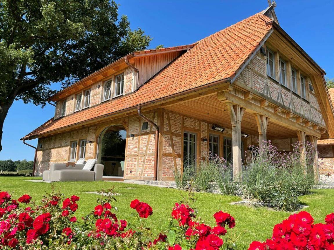 260 M² Ferienhaus ∙ 4 Schlafzimmer ∙ 8 Gäste - Dassow