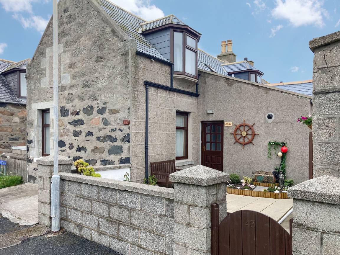 Cottage ∙ 3 Bedrooms ∙ 4 Guests - Aberdeenshire