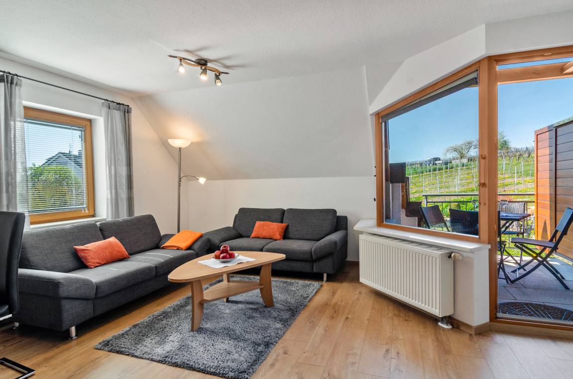 60 M² Ferienwohnung ∙ 2 Schlafzimmer ∙ 4 Gäste - Stetten