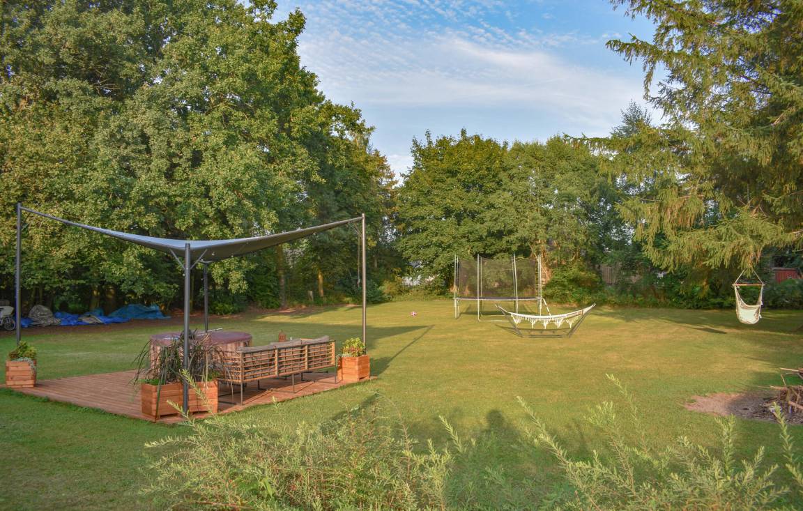 85 M² Lägenhet ∙ 2 Sovrum ∙ 6 Gäster - Kristianstad
