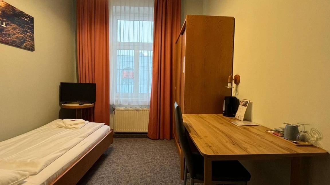 15 M² Hotel ∙ 1 Gast - Sankt Pölten