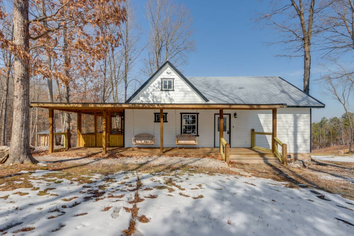 143 M² House ∙ 3 Bedrooms ∙ 8 Guests - Omaha, AR