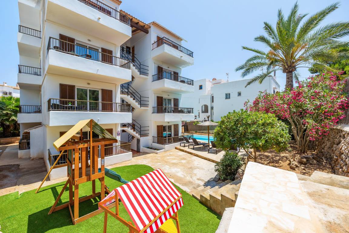 53 M² Ferienwohnung ∙ 3 Schlafzimmer ∙ 6 Gäste - Cala d’Or