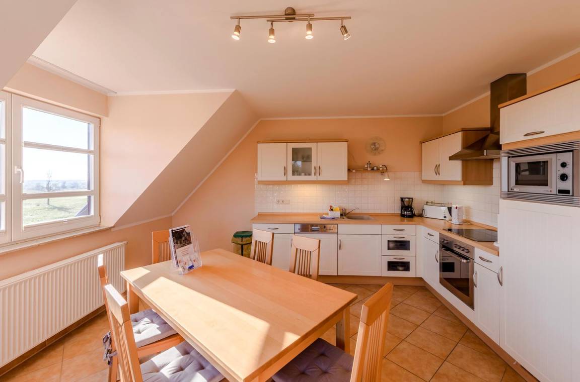 90 M² Ferienwohnung ∙ 3 Schlafzimmer ∙ 6 Gäste - Göhren-Lebbin