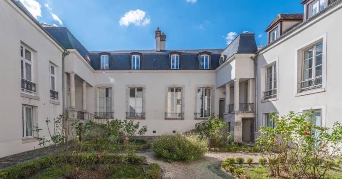 28 M² Studio ∙ 1 Chambre ∙ 4 Personnes - Nemours