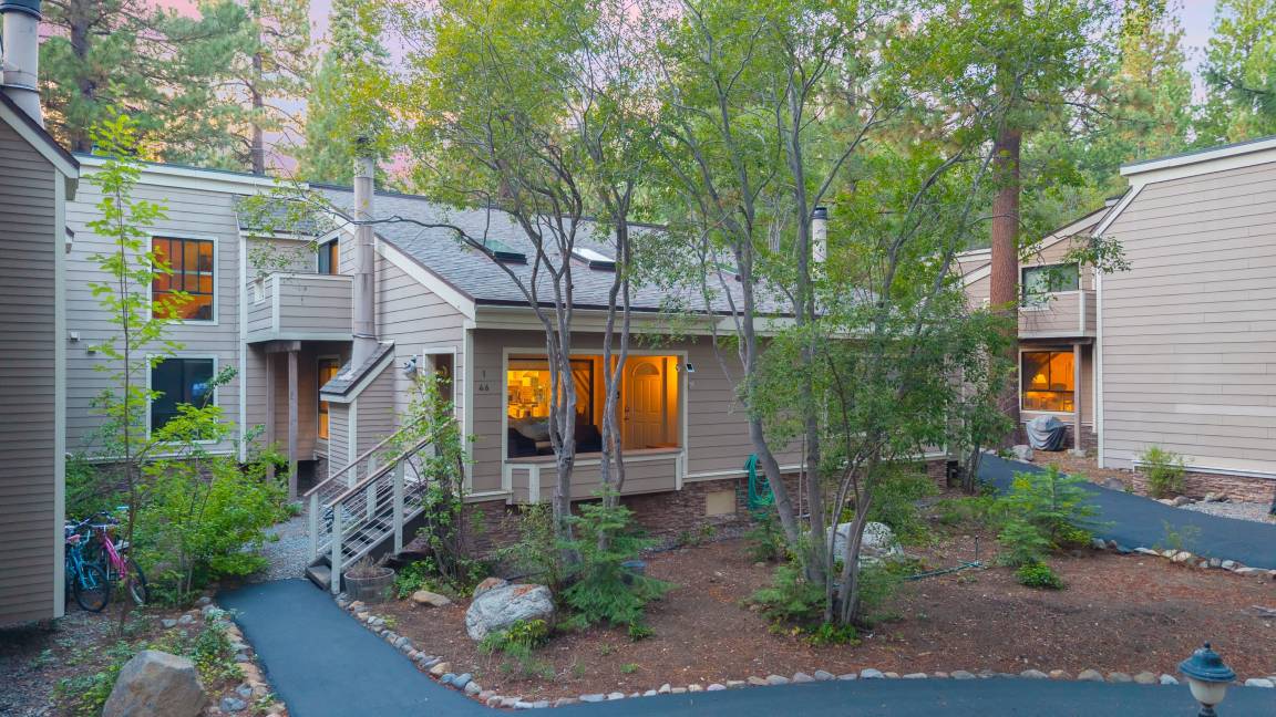 111 M² House ∙ 3 Bedrooms ∙ 6 Guests - Carson City, NV