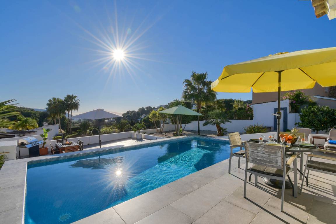 82 M² Ferienhaus ∙ 3 Schlafzimmer ∙ 6 Gäste - Moraira