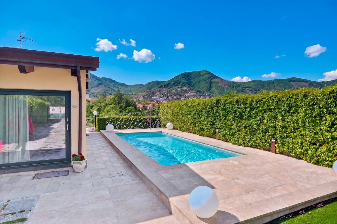 230 M² Villa ∙ 3 Bedrooms ∙ 8 Guests - Ravello