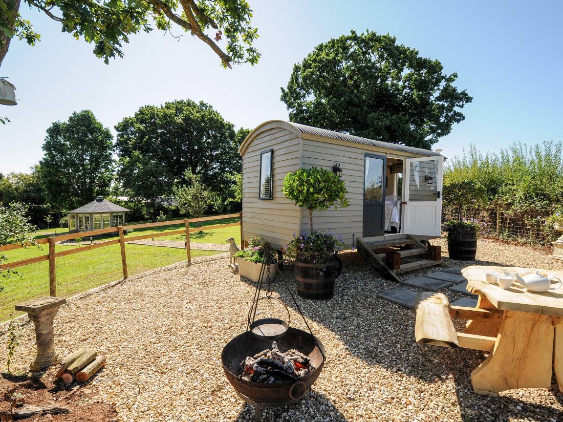 Cottage ∙ 1 Bedroom ∙ 2 Guests - North Devon District
