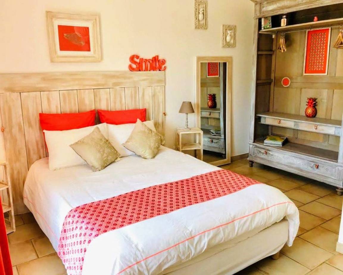 12 M² Bed & Breakfast ∙ 1 Habitación ∙ 2 Huéspedes - Montélimar