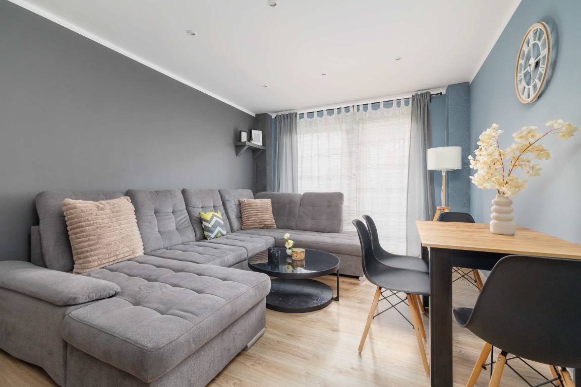 48 M² Apartment ∙ 2 Bedrooms ∙ 4 Guests - Katowice
