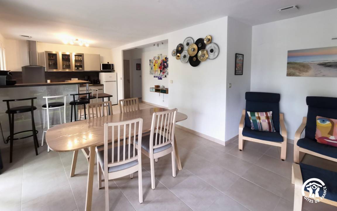80 M² Gîte ∙ 2 Bedrooms ∙ 4 Guests - Castries