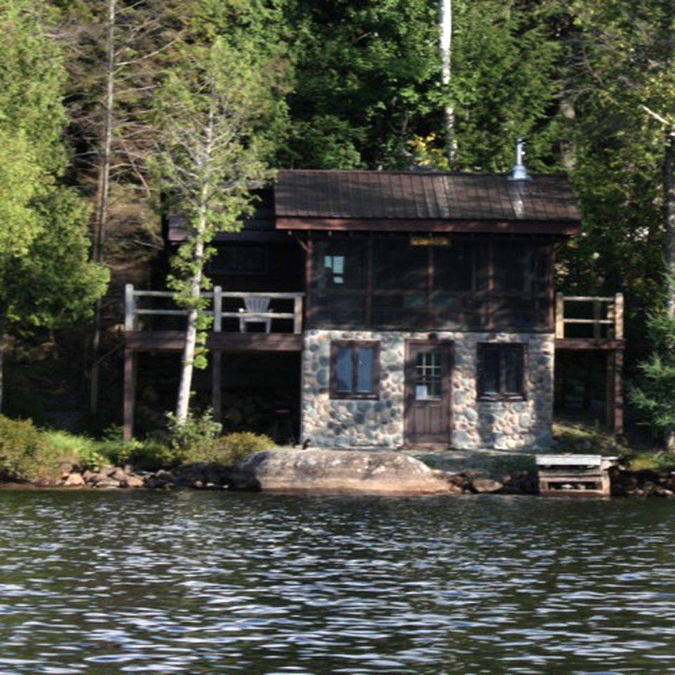 House ∙ 1 Bedroom ∙ 6 Guests - Saranac Lake