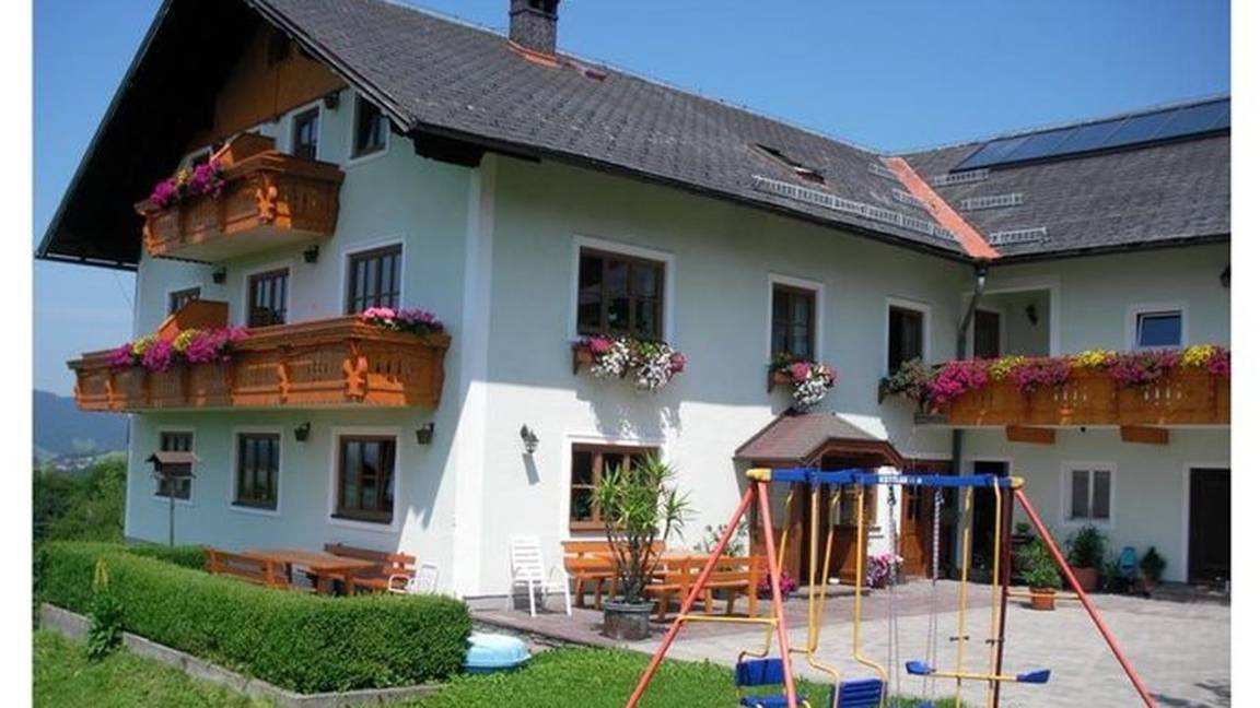 68 M² Ferienwohnung ∙ 2 Schlafzimmer ∙ 6 Gäste - Mondsee