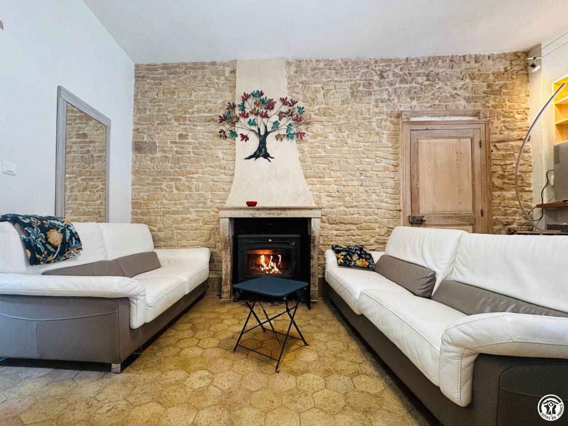 150 M² Cottage ∙ 3 Bedrooms ∙ 6 Guests - Beaune