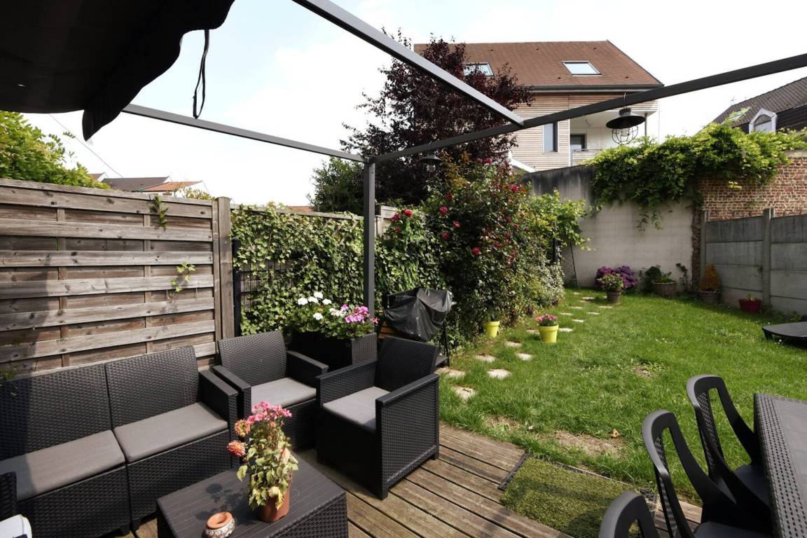 120 M² Maison De Vacances ∙ 4 Chambres ∙ 8 Personnes - Mouscron