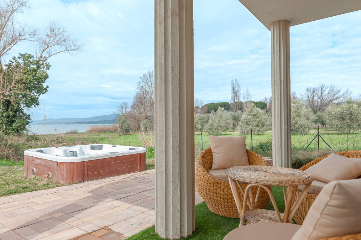 200 M² Villa ∙ 4 Bedrooms ∙ 7 Guests - Perugia