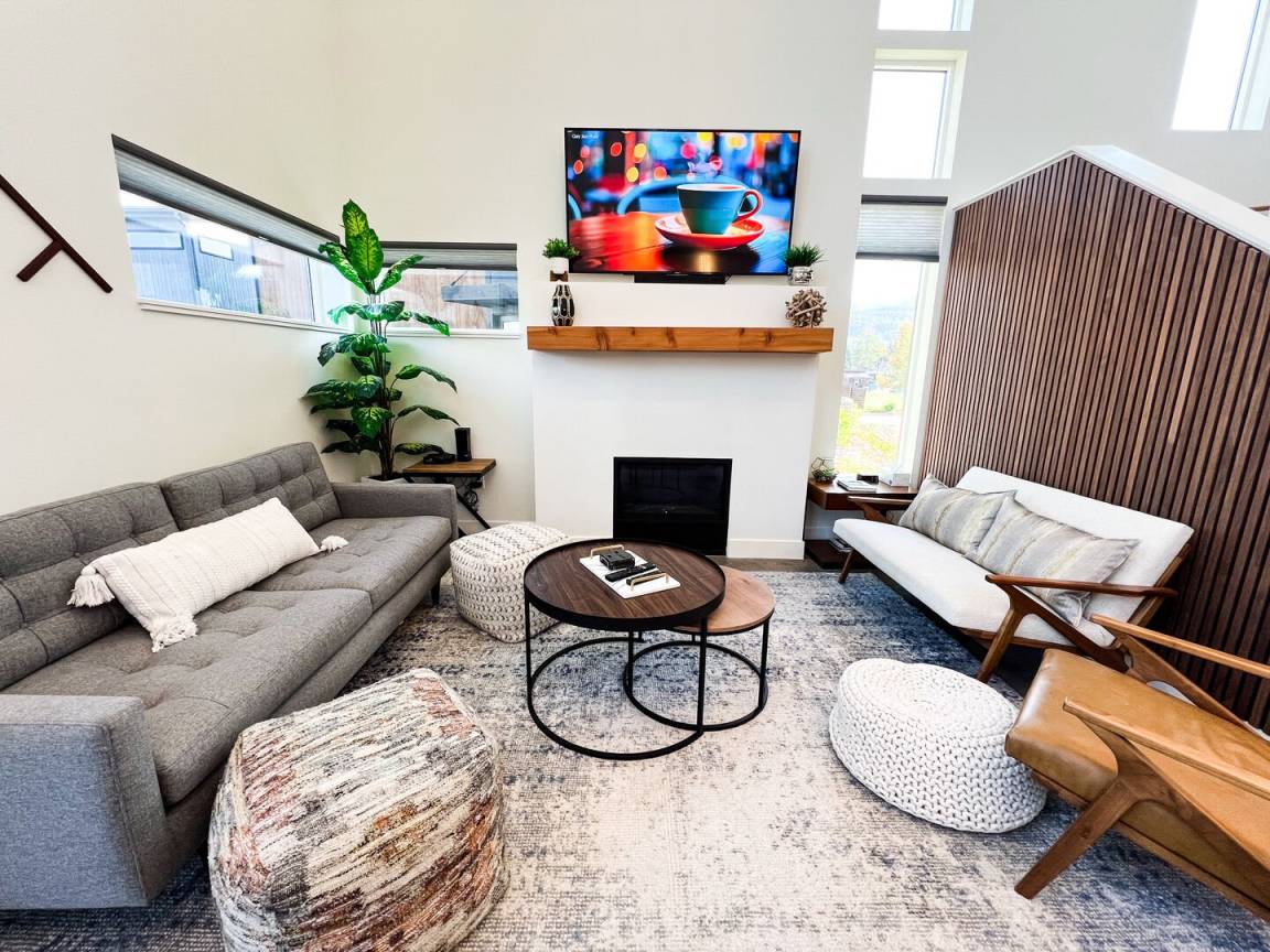 149 M² House ∙ 3 Bedrooms ∙ 8 Guests - Montana