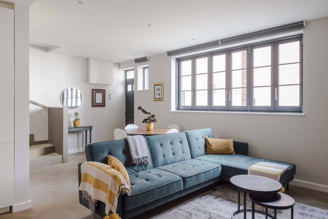 76 M² House ∙ 2 Bedrooms ∙ 5 Guests - London, UK