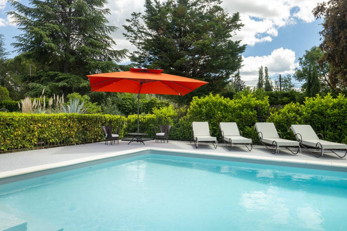 100 M² Apartamento ∙ 2 Habitaciones ∙ 4 Huéspedes - L'Isle-sur-la-Sorgue