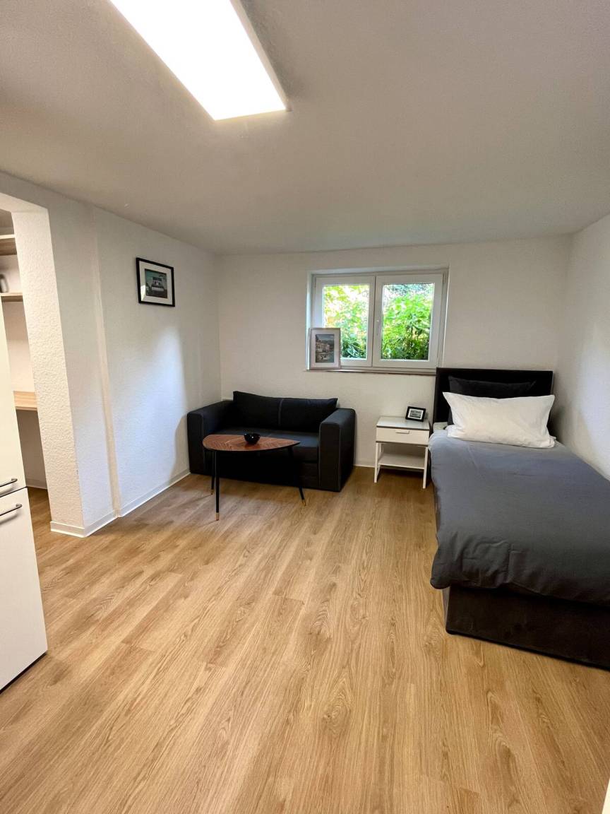 30 M² Apartment ∙ 1 Bedroom ∙ 2 Guests - Stuttgart