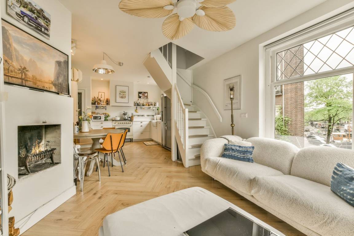 90 M² Huoneisto ∙ 2 Makuuhuonetta ∙ 3 Vierasta - Amsterdam