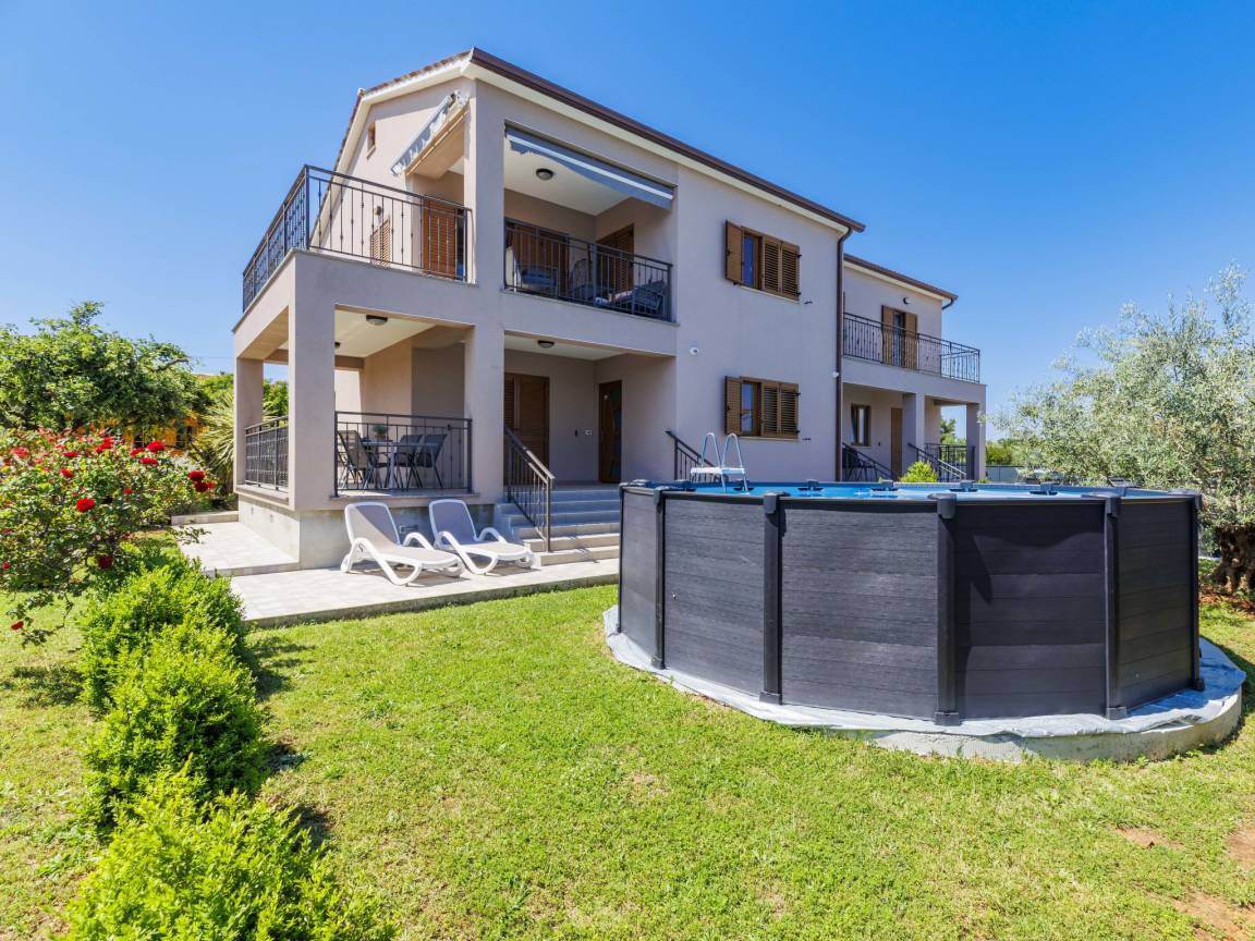 50 M² Appartement ∙ 2 Slaapkamers ∙ 6 Gasten - Medulin
