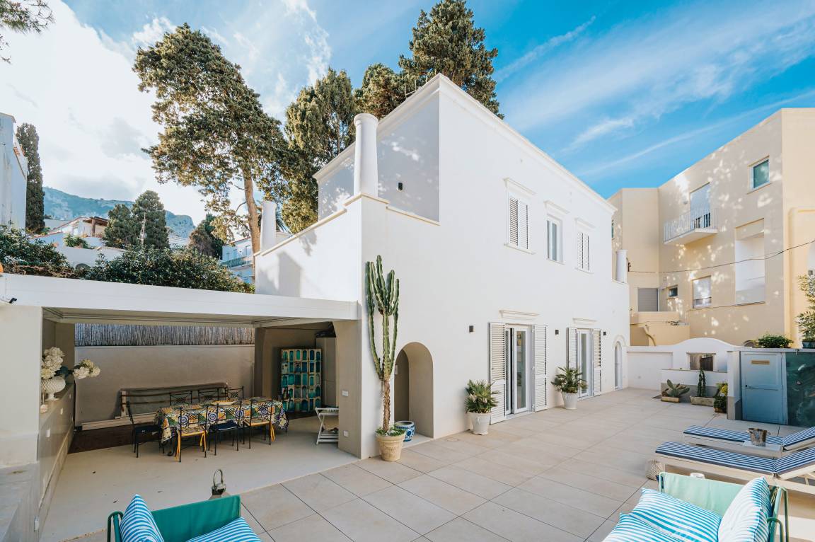 380 M² Vivenda ∙ 4 Quartos ∙ 8 Hóspedes - Capri