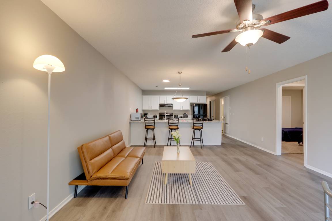 120 M² House ∙ 3 Bedrooms ∙ 5 Guests - Fayetteville, AR