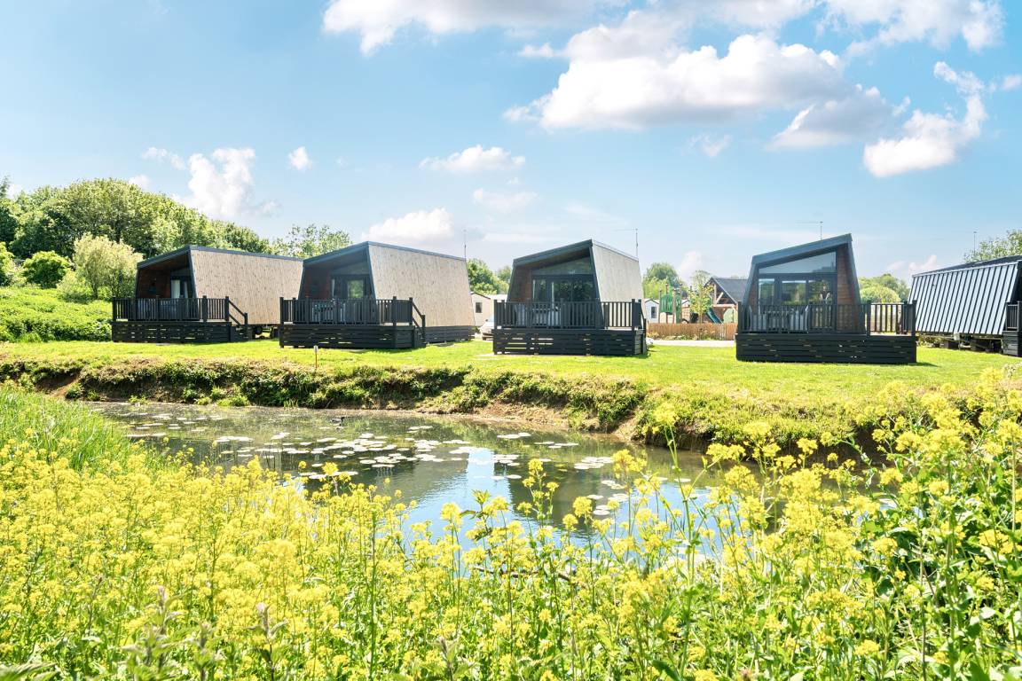 Cottage ∙ 2 Bedrooms ∙ 4 Guests - Northampton, UK