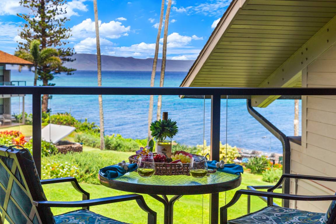 Condo ∙ 2 Bedrooms ∙ 4 Guests - Hawaii