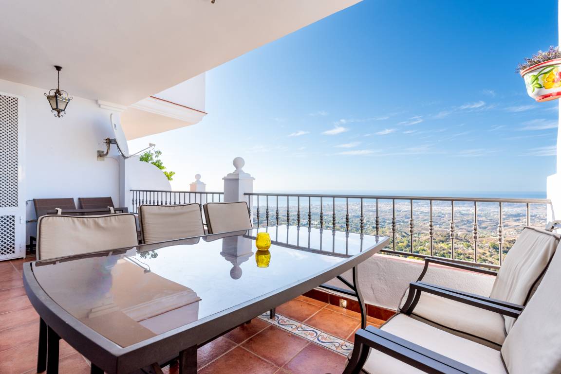 80 M² Apartment ∙ 2 Bedrooms ∙ 4 Guests - Mijas