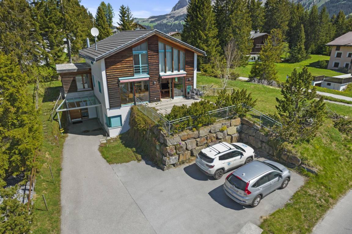 170 M² Maison De Vacances ∙ 4 Chambres ∙ 9 Personnes - Canton des Grisons