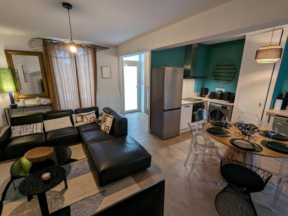 98 M² Cottage ∙ 3 Chambres ∙ 6 Personnes - Angoulême