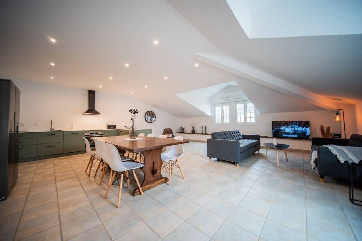 137 M² Ferienhaus ∙ 2 Schlafzimmer ∙ 5 Gäste - Viana do Castelo