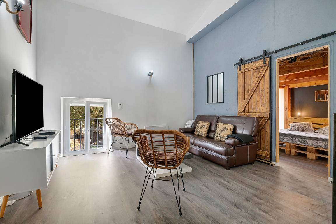 65 M² Appartement ∙ 1 Chambre ∙ 4 Personnes - Assieu