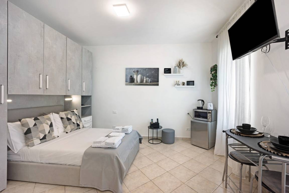 24 M² Studio ∙ 2 Personnes - Savone