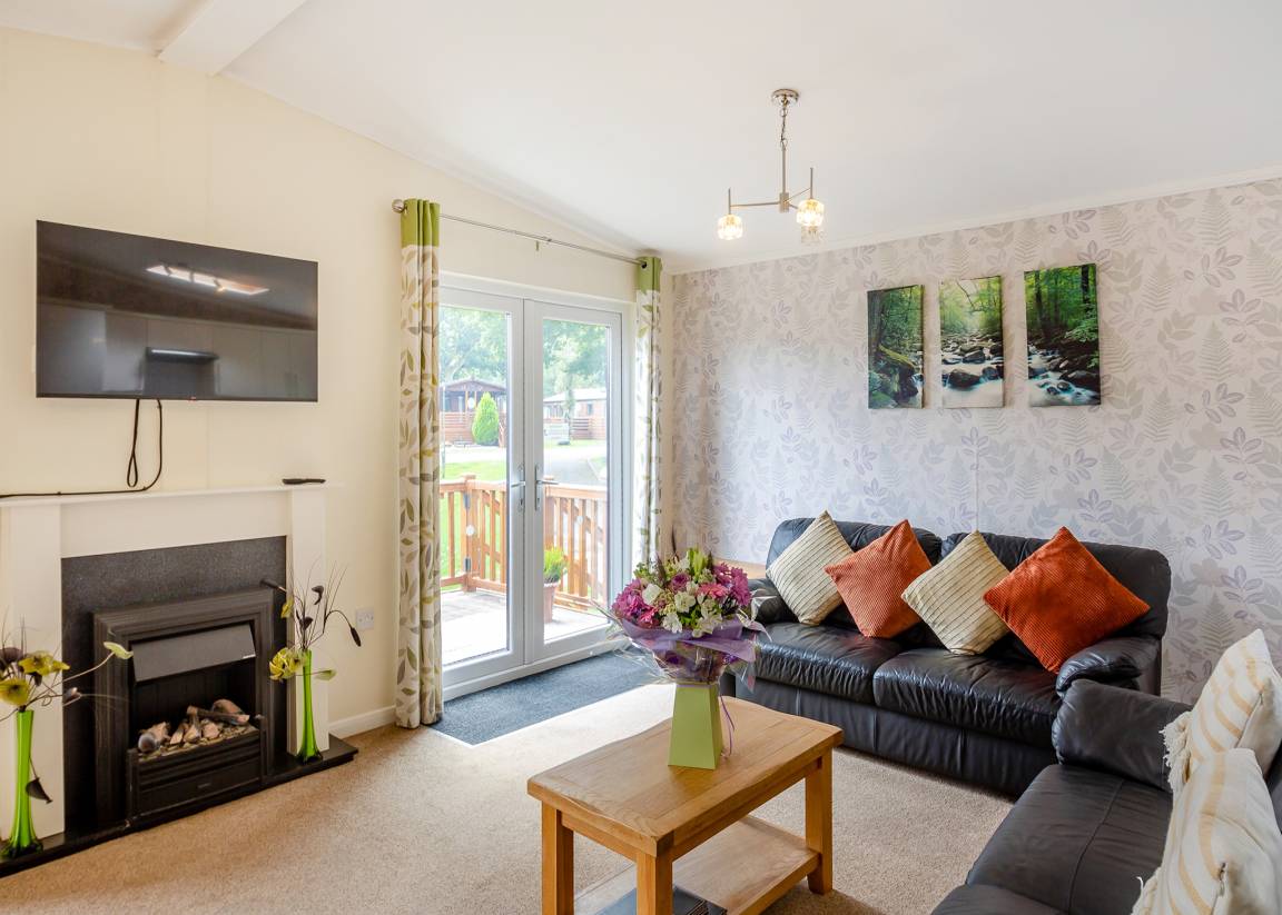 Chalet ∙ 3 Bedrooms ∙ 6 Guests - Wales