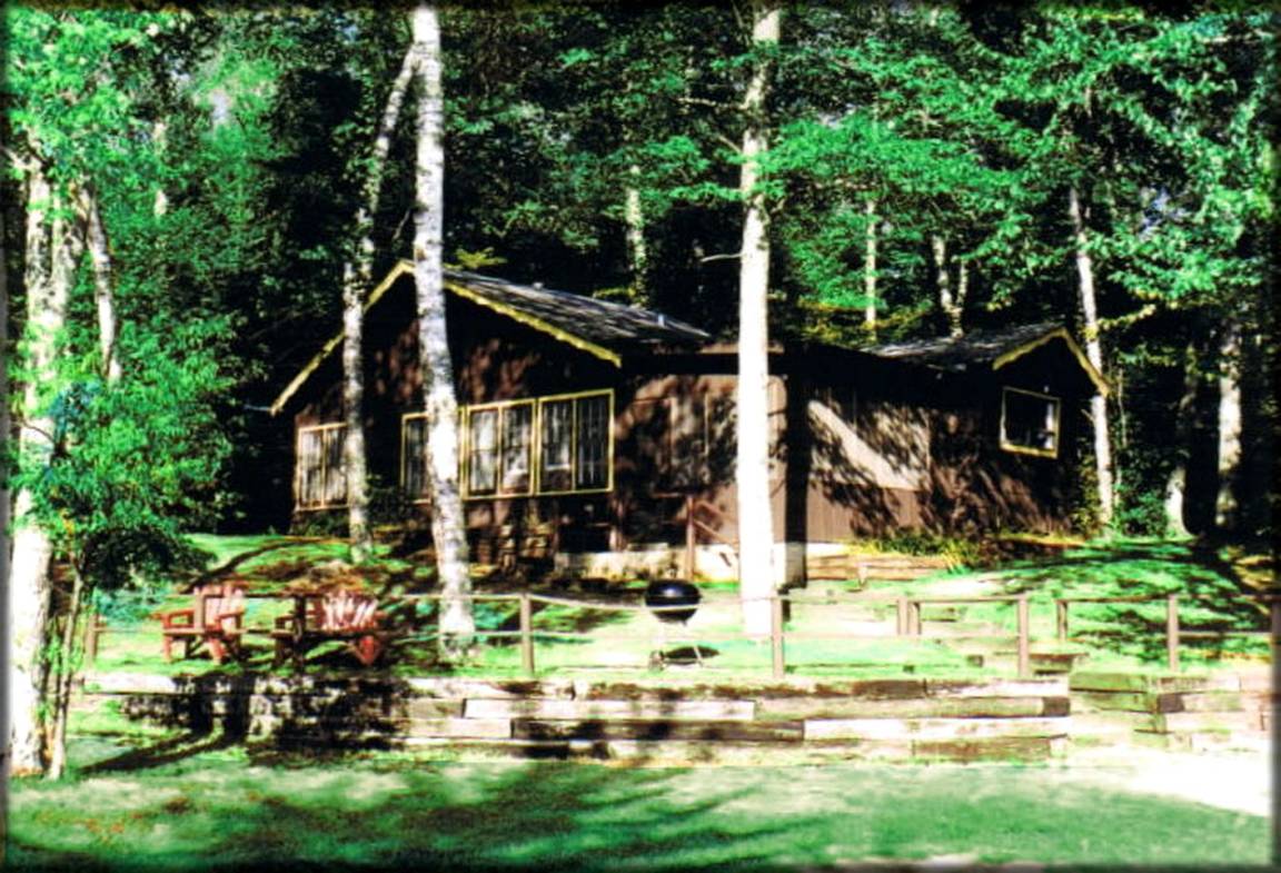 House ∙ 3 Bedrooms ∙ 8 Guests - Eagle River, WI
